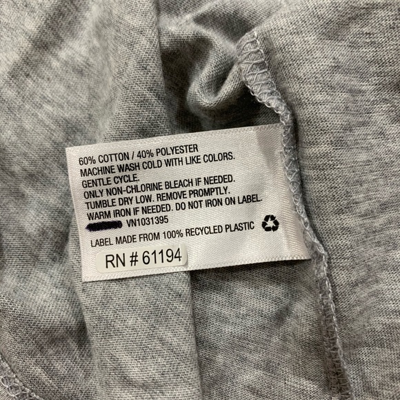 Tops | Grey Minnie Mouse Tshirt With Pink Bow | Poshmark